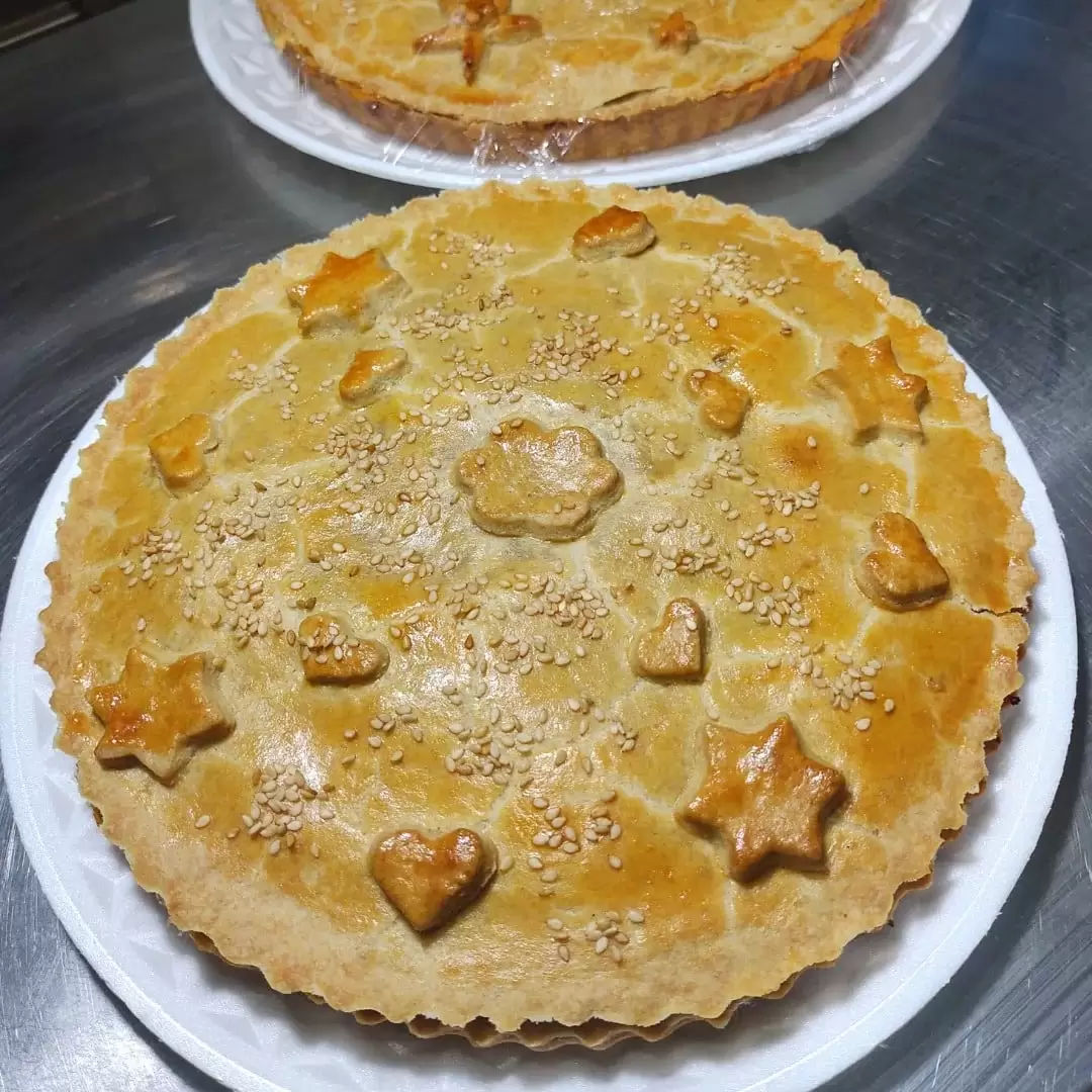 Torta De Frango Com Massa Podre Tipo Empadão
